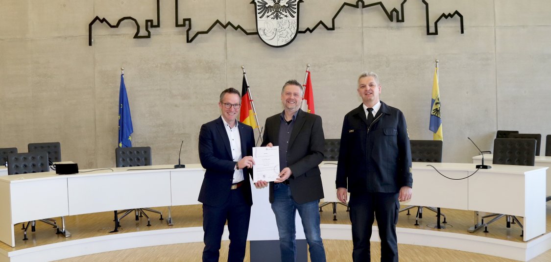 Dr. Stefan Steidl bleibt Leitender Notarzt im Lahn-Dill-Kreis ...